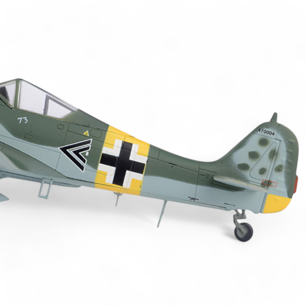 Focke-Wulf Fw 190A Luftwaffe 1./JG 54 1/72 en Toys Master